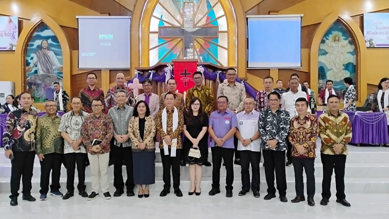 Pnt.Caroll Senduk Jabat Ketum Panitia, Tomohon Tuan Rumah Konas FK-PGI 2025 - SulutTempo